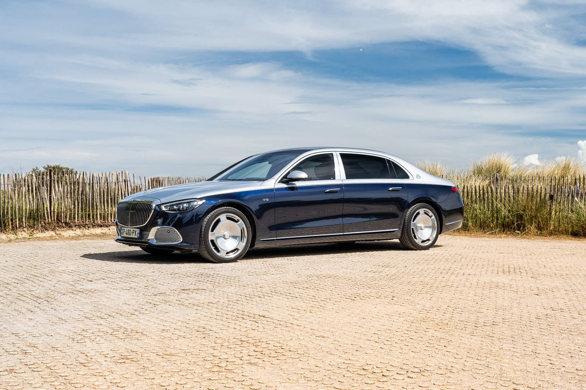 Essai Mercedes Maybach S680 : la limousine first class propulsée par un ...