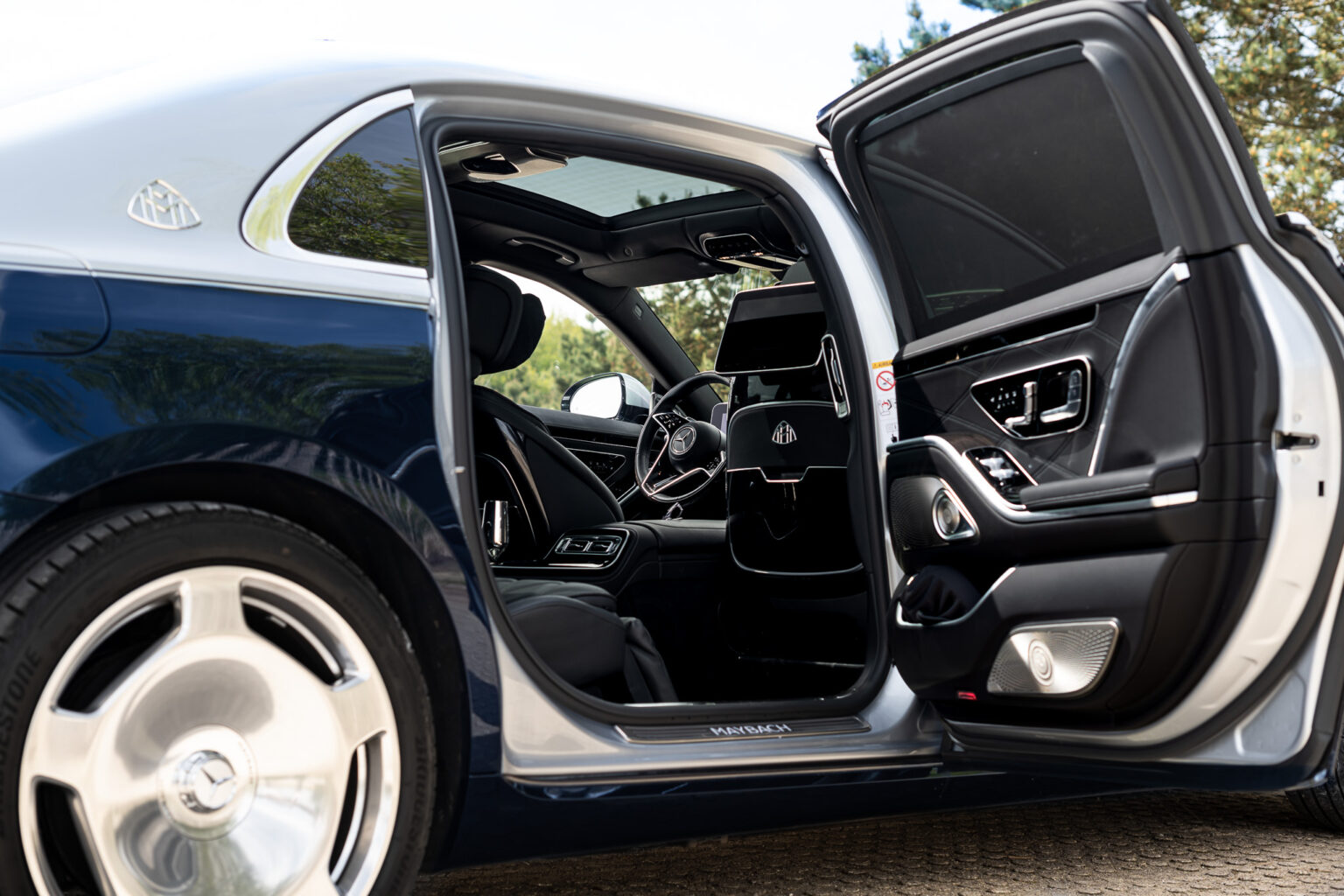 Essai Mercedes Maybach S680 : la limousine first class propulsée par un ...