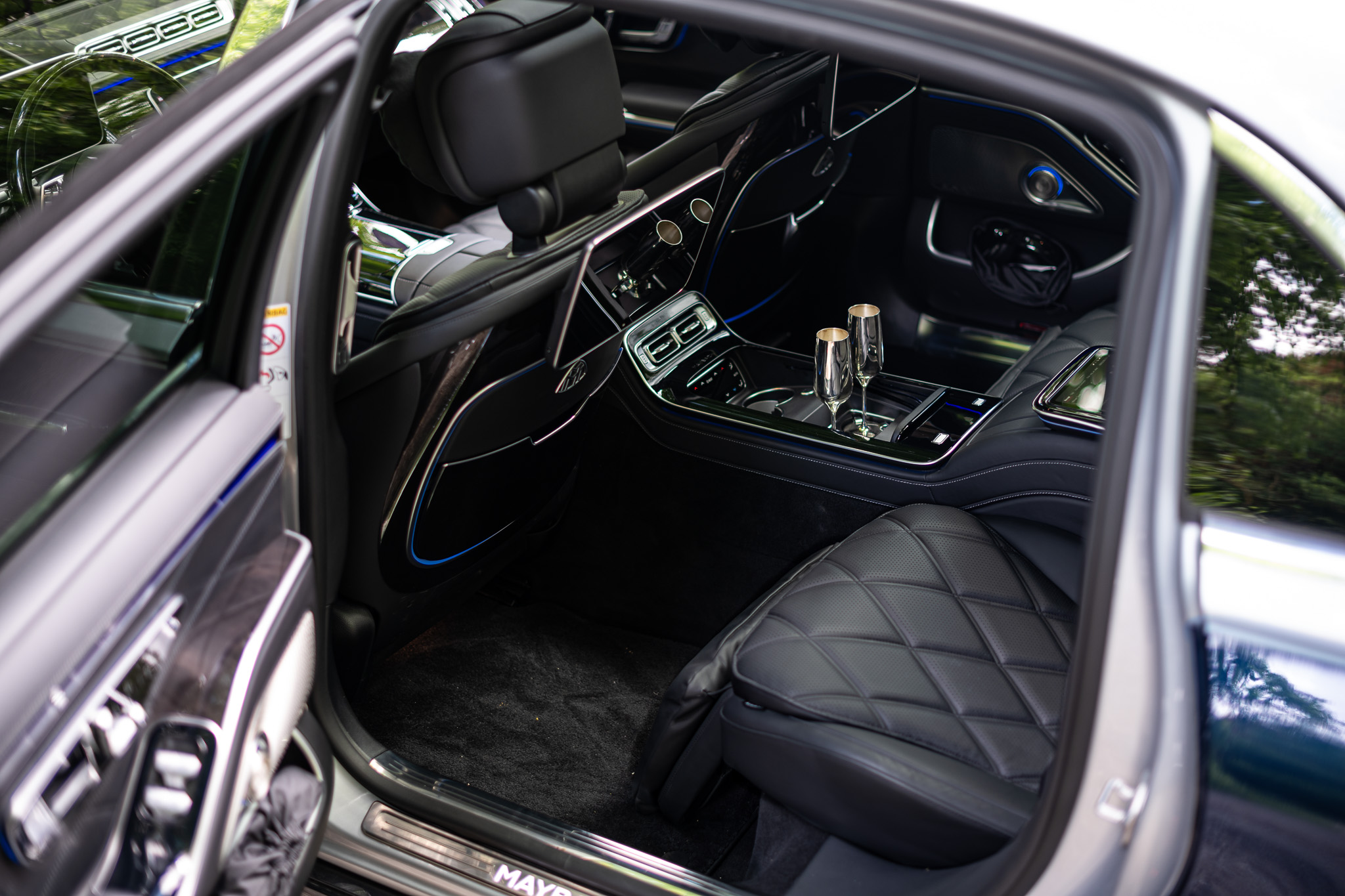 Essai Mercedes Maybach S680 : la limousine first class propulsée par un ...